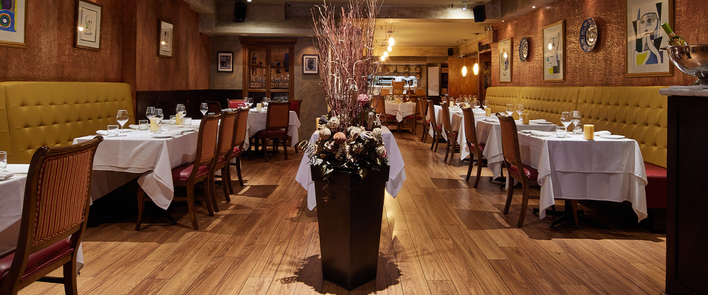 Reservations | Adega Restaurante